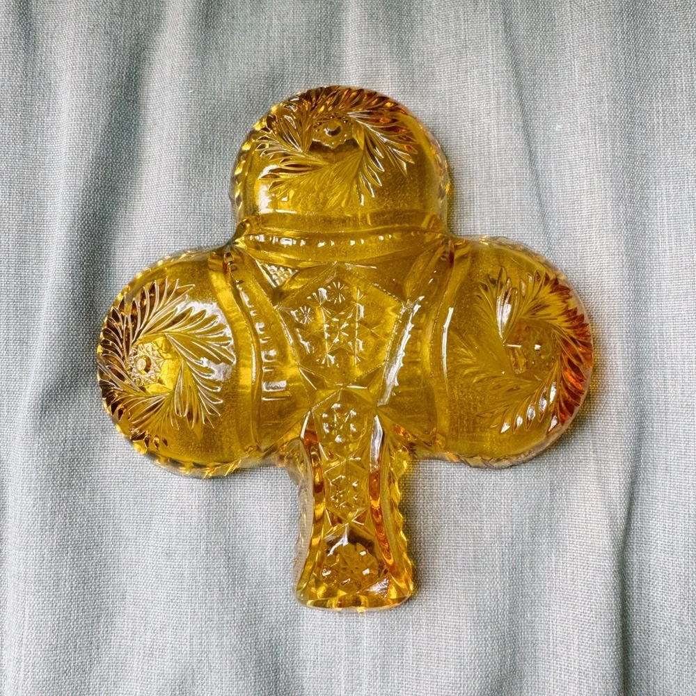 Kemple | Accents | Vintage Amber Kemple In Mckee Wiltec Pattern Clover ...